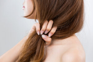 Does Dry Shampoo Damage Scalps? - Hair Growth Singapore